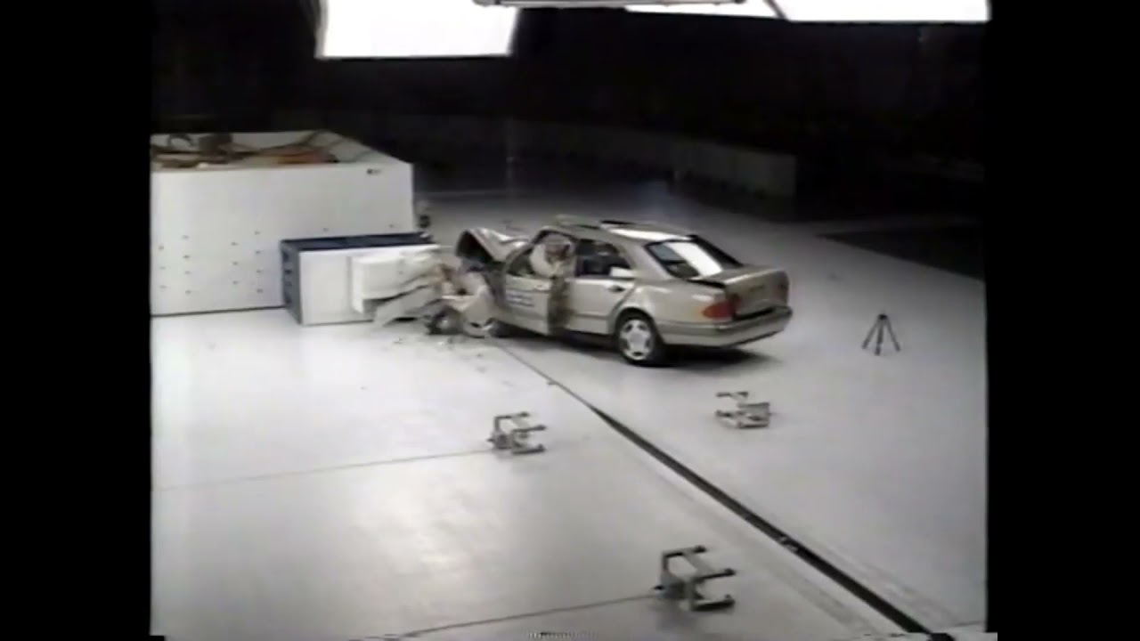 Dateline IIHS 1997 Luxury Cars Crash Test (SOUND CRASHES) - YouTube