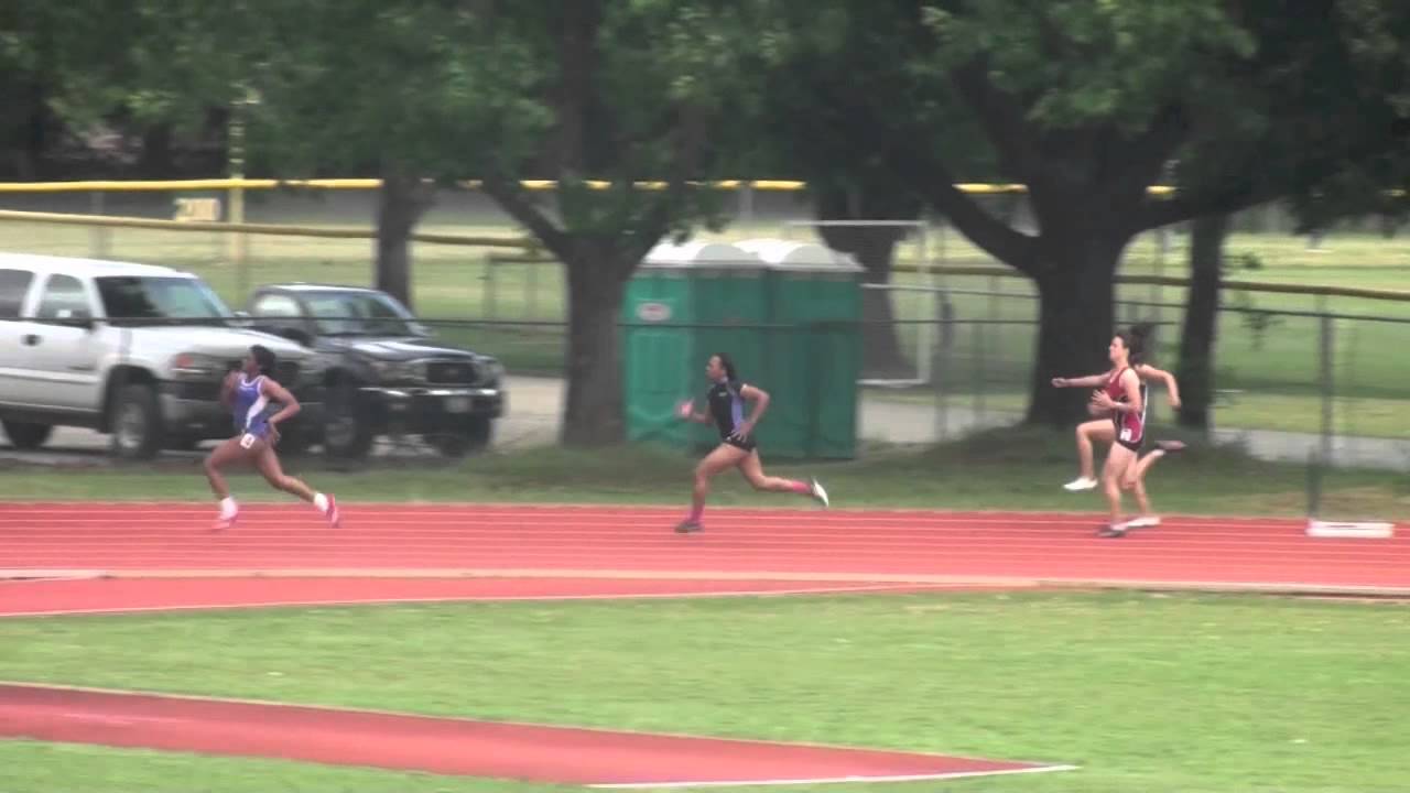 Dominique Berry takes 2nd at the Northern California Championship - YouTube