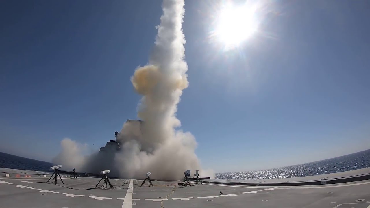 The Navy's Stealth Destroyer Has Fired A Missile For The First Time ...