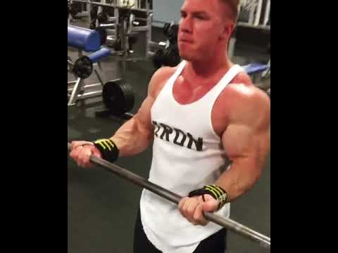 the beauty of male muscle: Kyle (3/3)