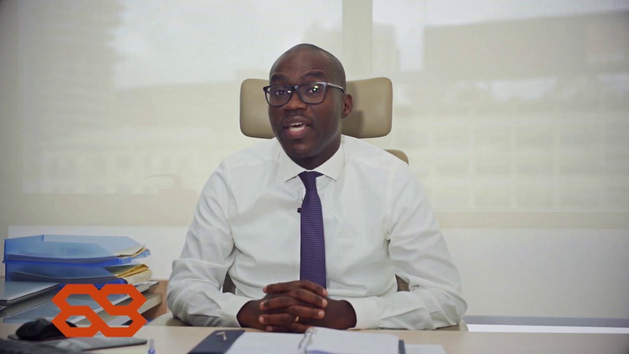 PRESENTATION DE MOMO KASH - YouTube