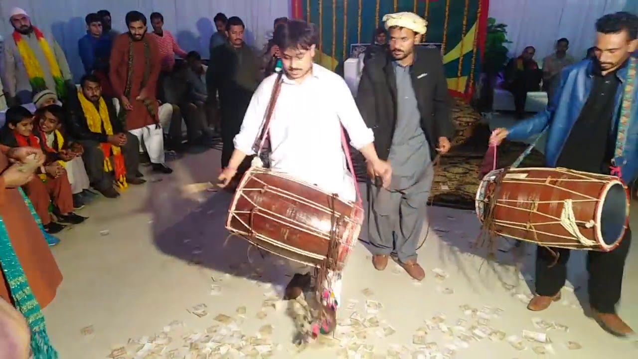 Zebi Dhol Master Fast Dhol Beats Lahor Desi Dhol Master 2019 - YouTube