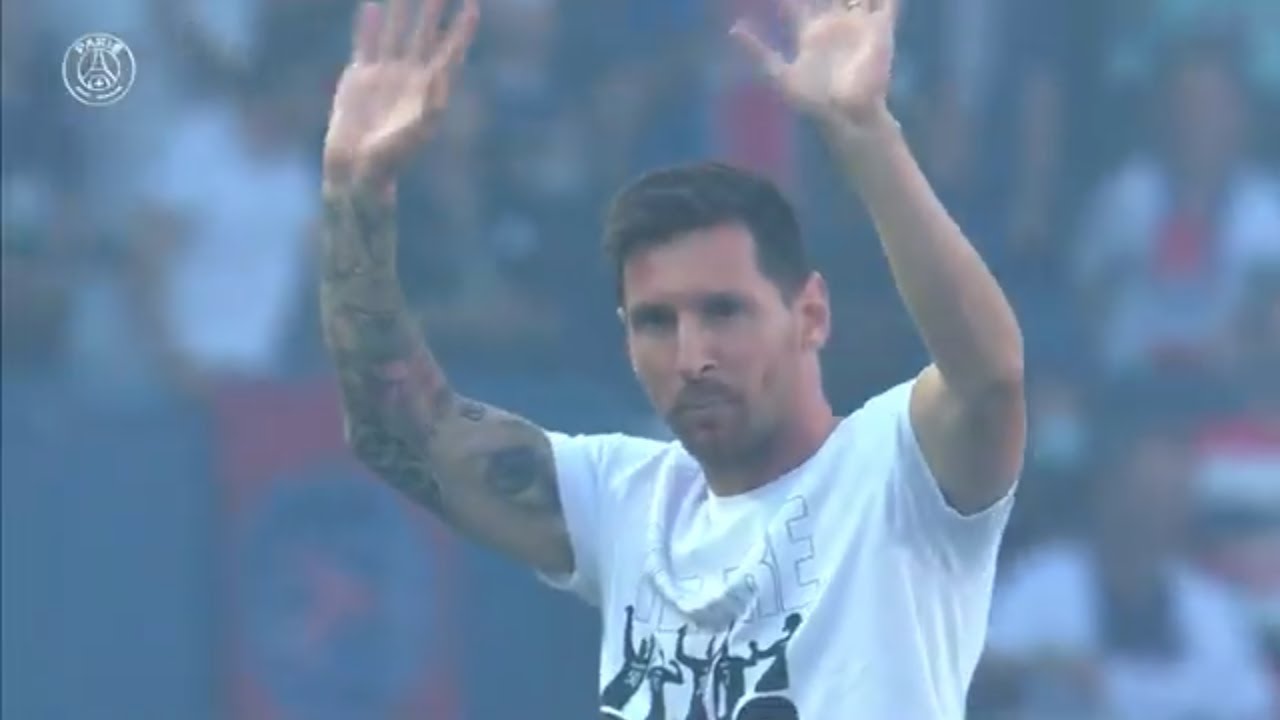 Lionel Messi Presentation in PSG - YouTube