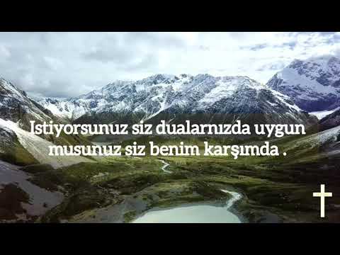 Ağızda yakınsınız kalpten uzak & Hirstiyan ilahileri