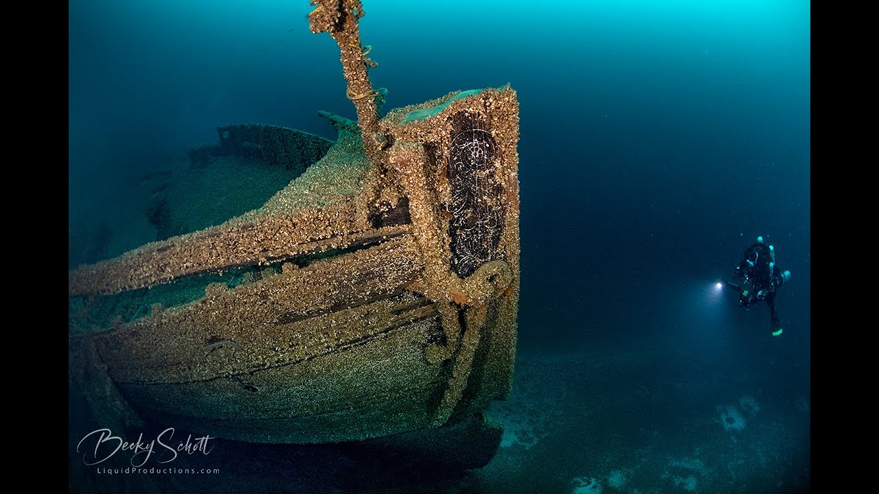 S. S. Vernon shipwreck - Two Rivers Wisconsin - YouTube