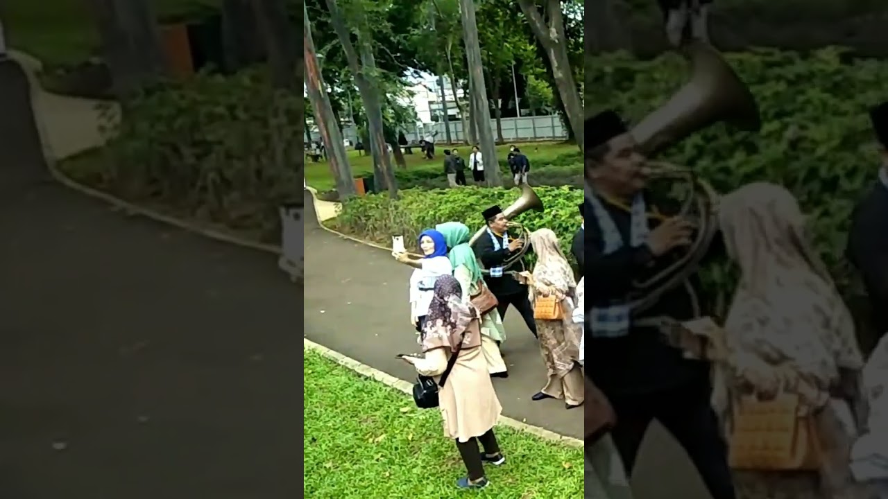 Si Atun Film Si Doel Anak Betawi Pernah Kejepit Sama Yang Beginian ...