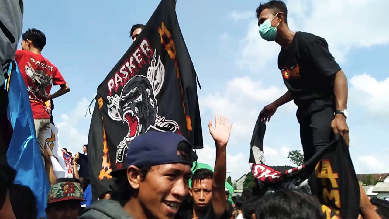 Pasker liar Live Sumur Golokan Sidayu Gresik - YouTube