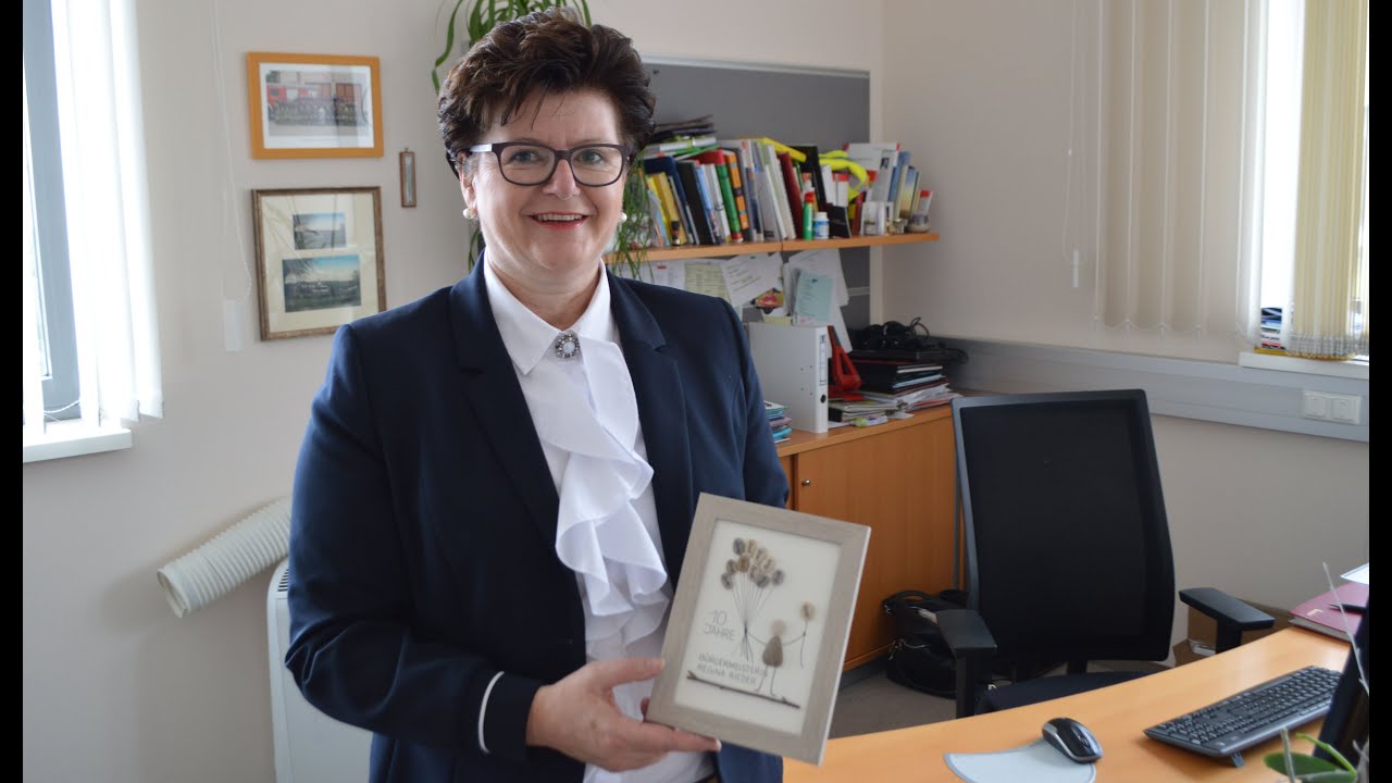 Interview mit Regina Rieder - YouTube