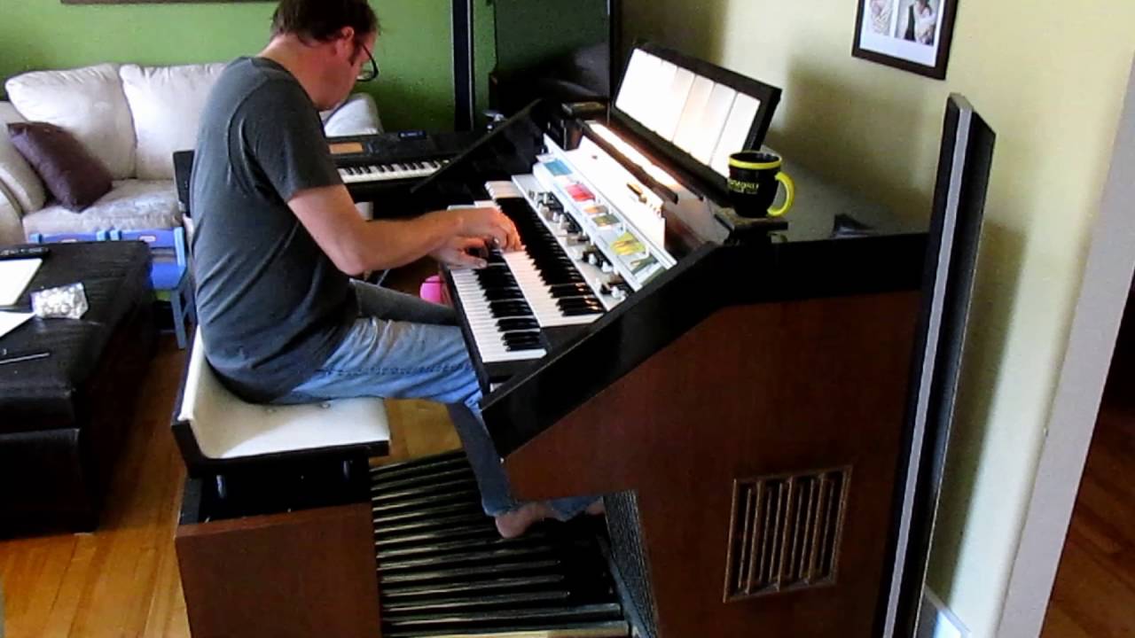 Love Boat Theme, Hammond Concorde - YouTube