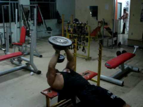 Peito-Pullover c/ Halteres - YouTube