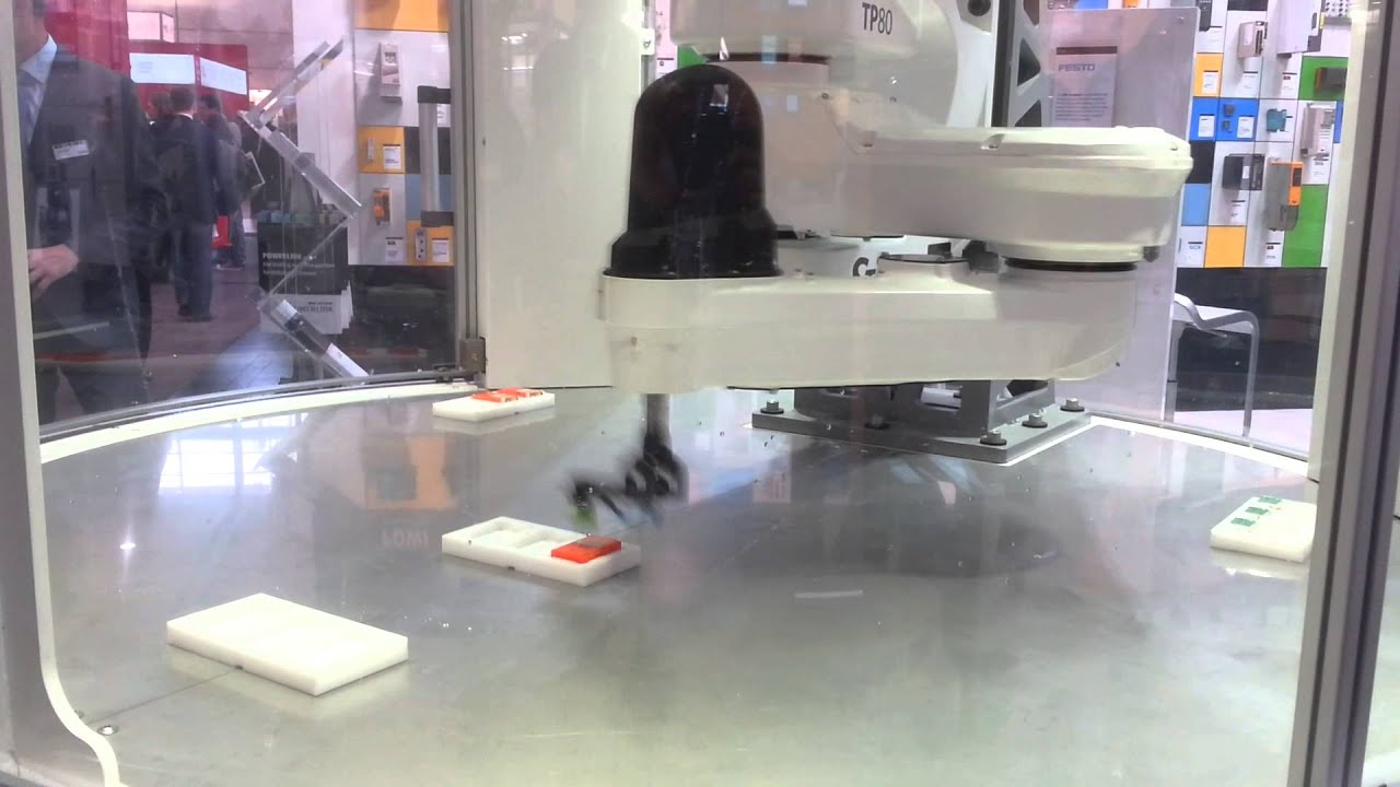 Super fast sorting Robot - YouTube
