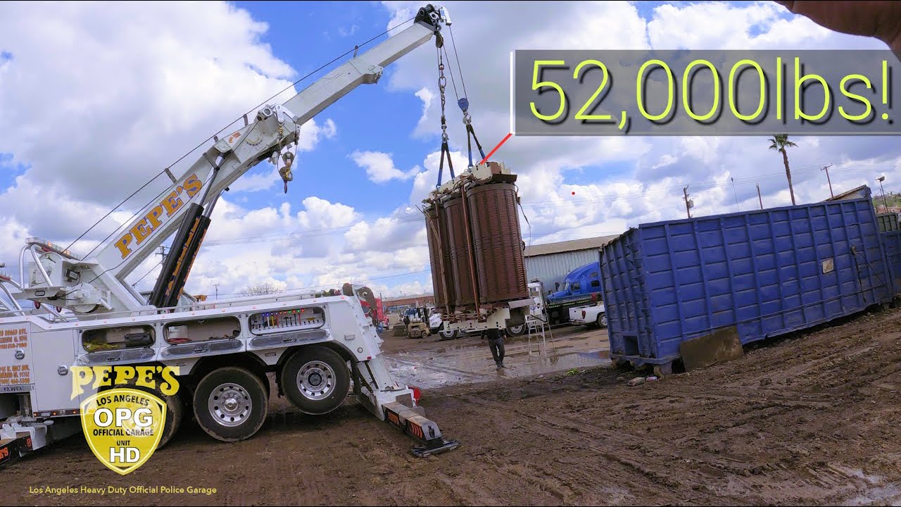 Heavy lifting with a 75ton rotator - YouTube