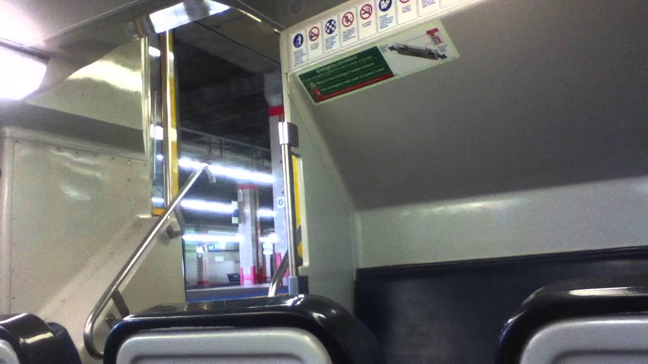 Sydney Trains Tangara Doors Open & Close - YouTube
