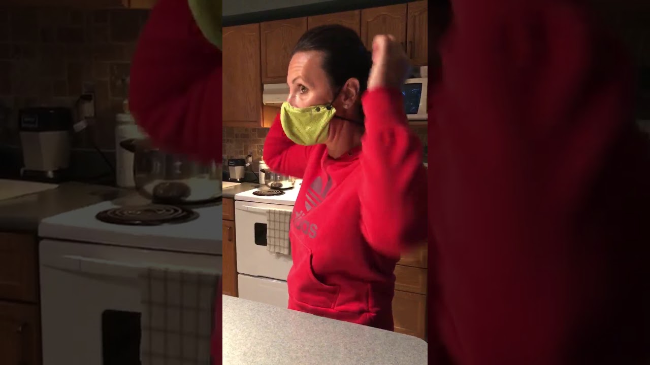 How to Wear a Stitch Row Mask - YouTube