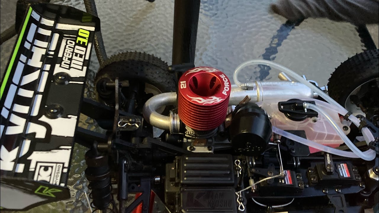 Nitro Force .21. Breaking it in the Kyosho Neo 3.0. Wooo. Comment! Lets ...