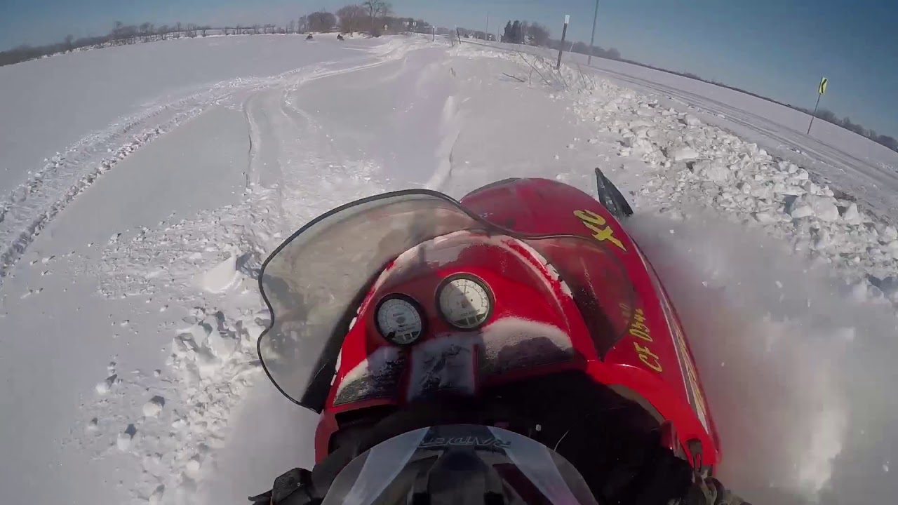 Minnesota Snowmobiling 2019 - YouTube