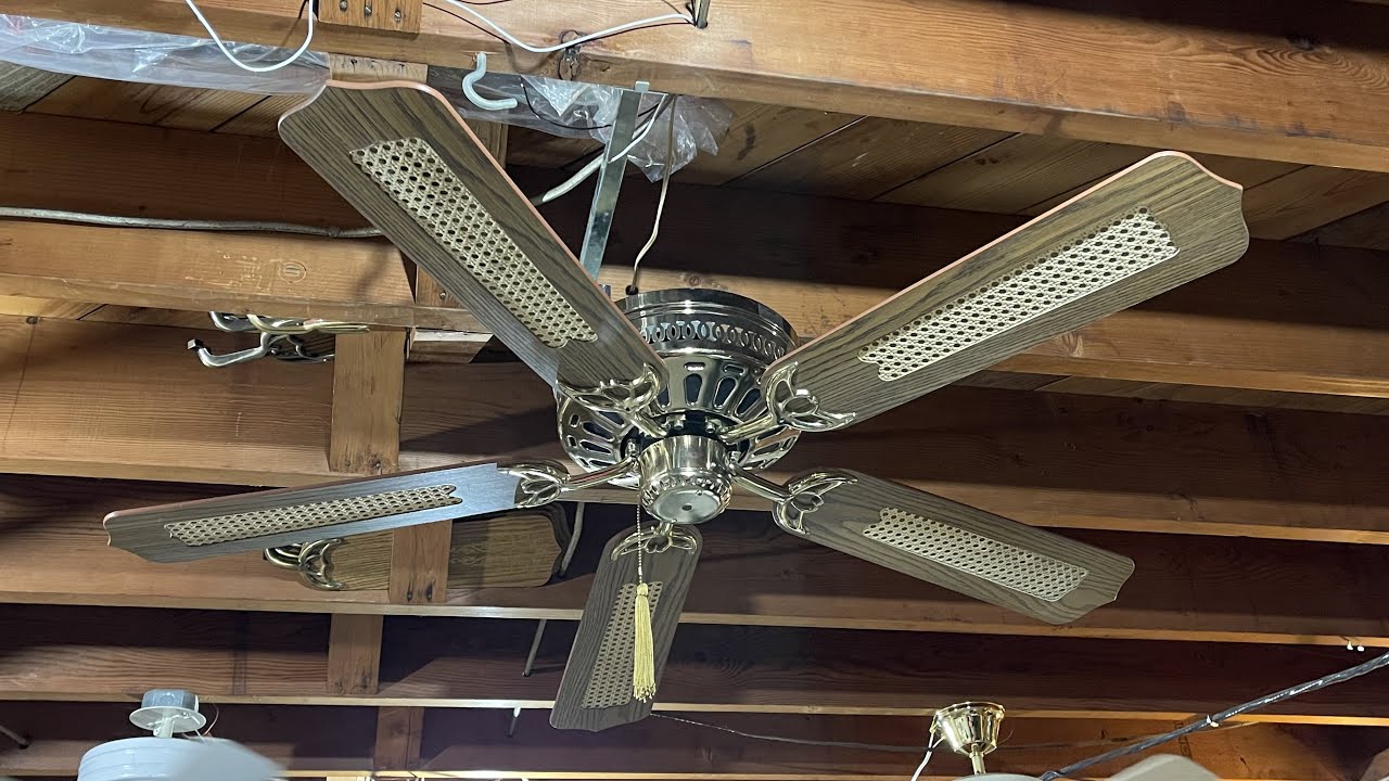 SMC U52 Ceiling Fan (Fan 4 of 4) - YouTube