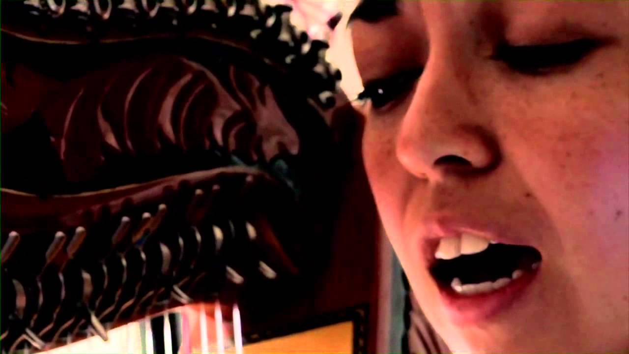 Successive mutations- Maylee Todd Live Southern Souls - YouTube