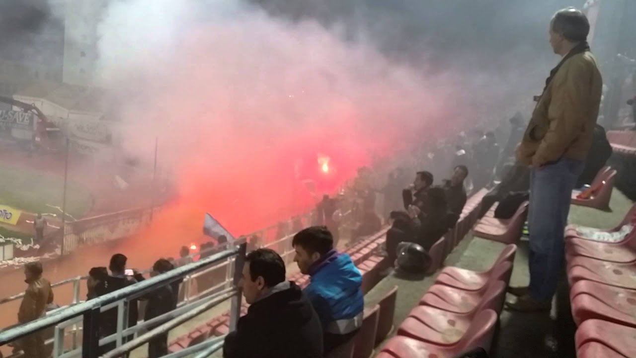 Panionios Gate 3 pregame pyroshow vs Panathinaikos - YouTube