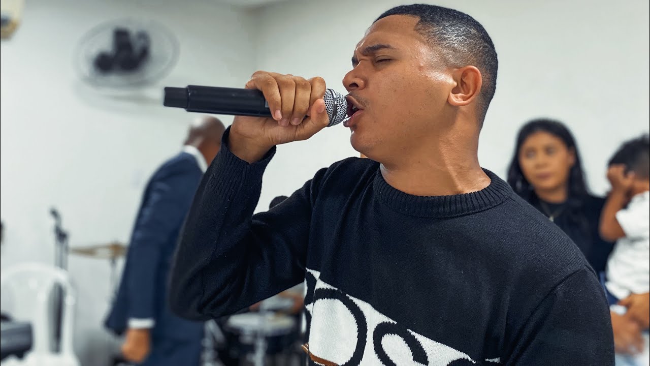 Cantor Levi Santos| CULTO DE SANTA CEIA - YouTube