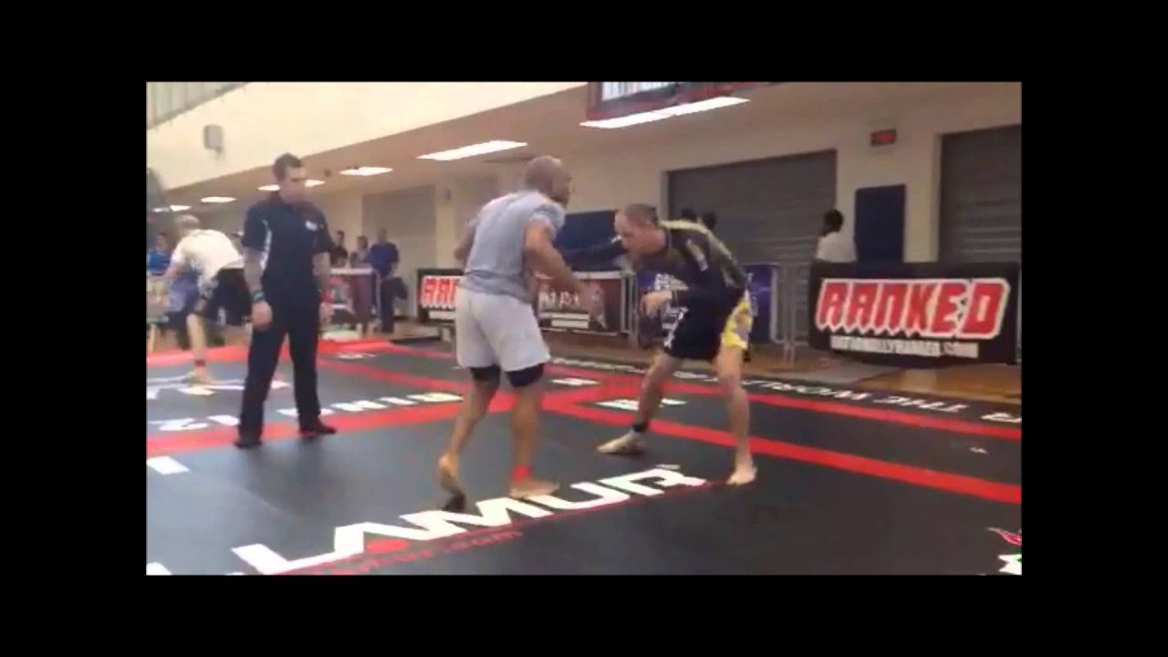 Triangle from double leg sweep - YouTube