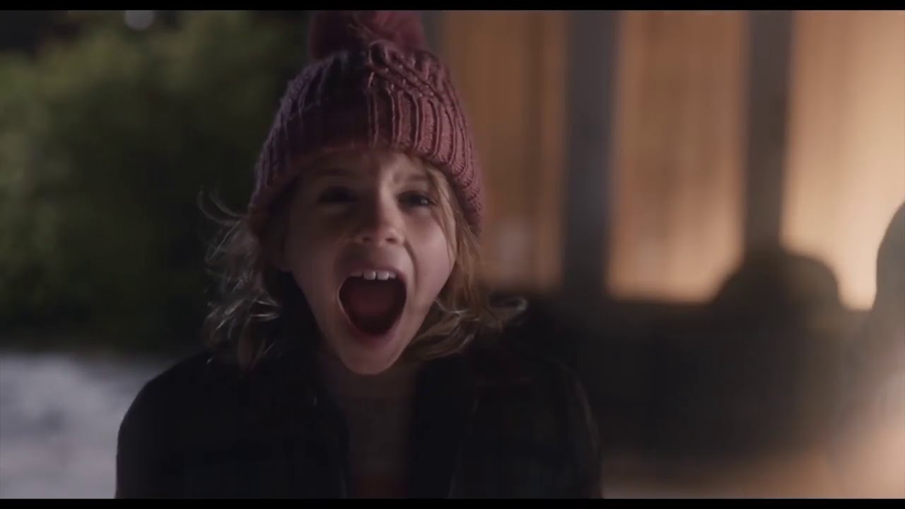 E.T. Holiday Reunion Remix - YouTube