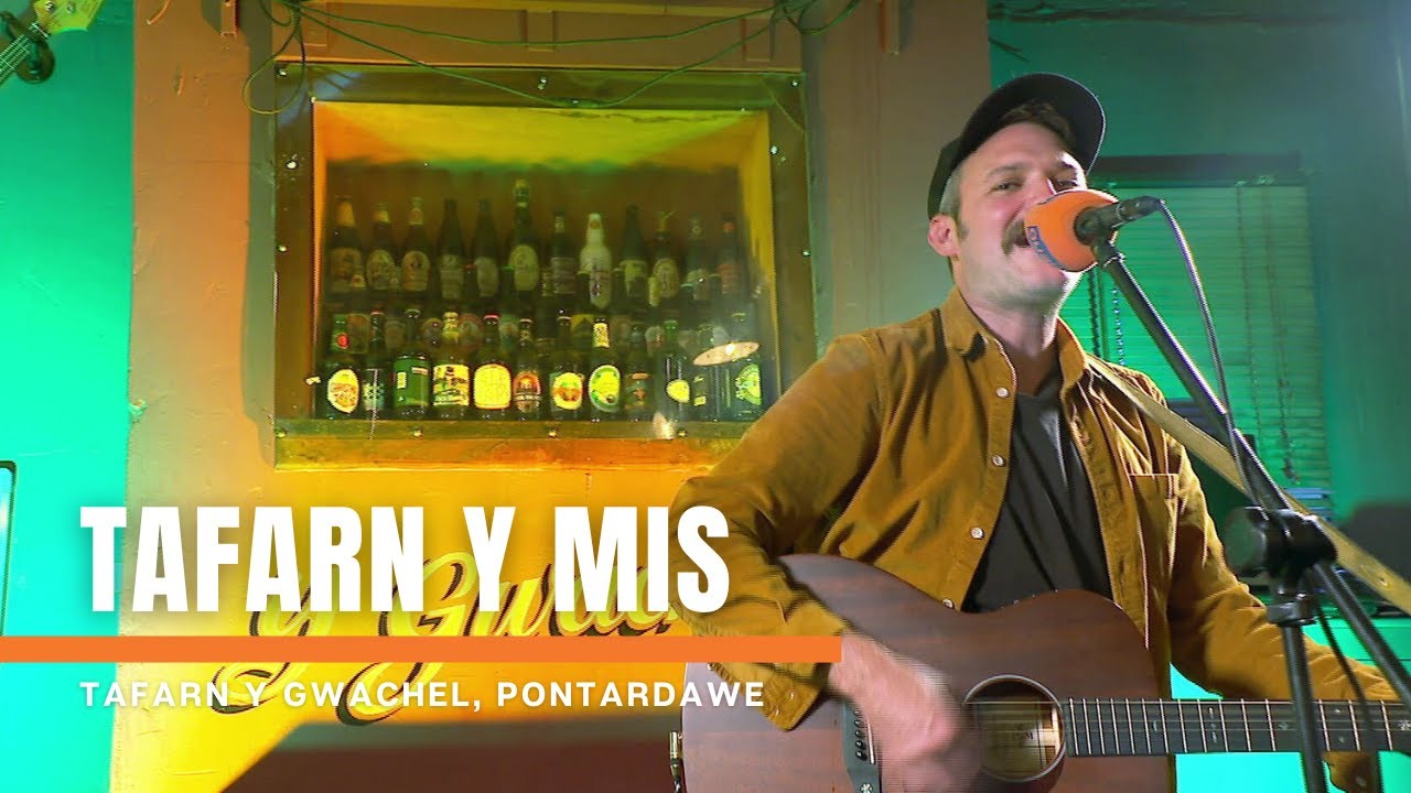 Tafarn y Mis | Tafarn y Gwachel, Pontardawe | Welsh Whisperer - YouTube