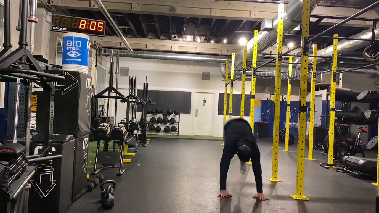 Sprawl to lateral jump - YouTube