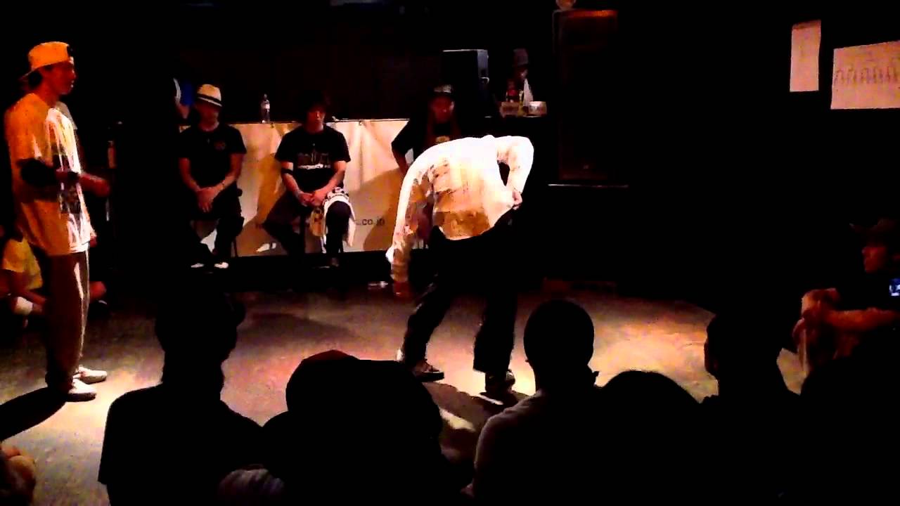 山形Battle@LOOP TAKUMI BEST16 2011.7.17 - YouTube