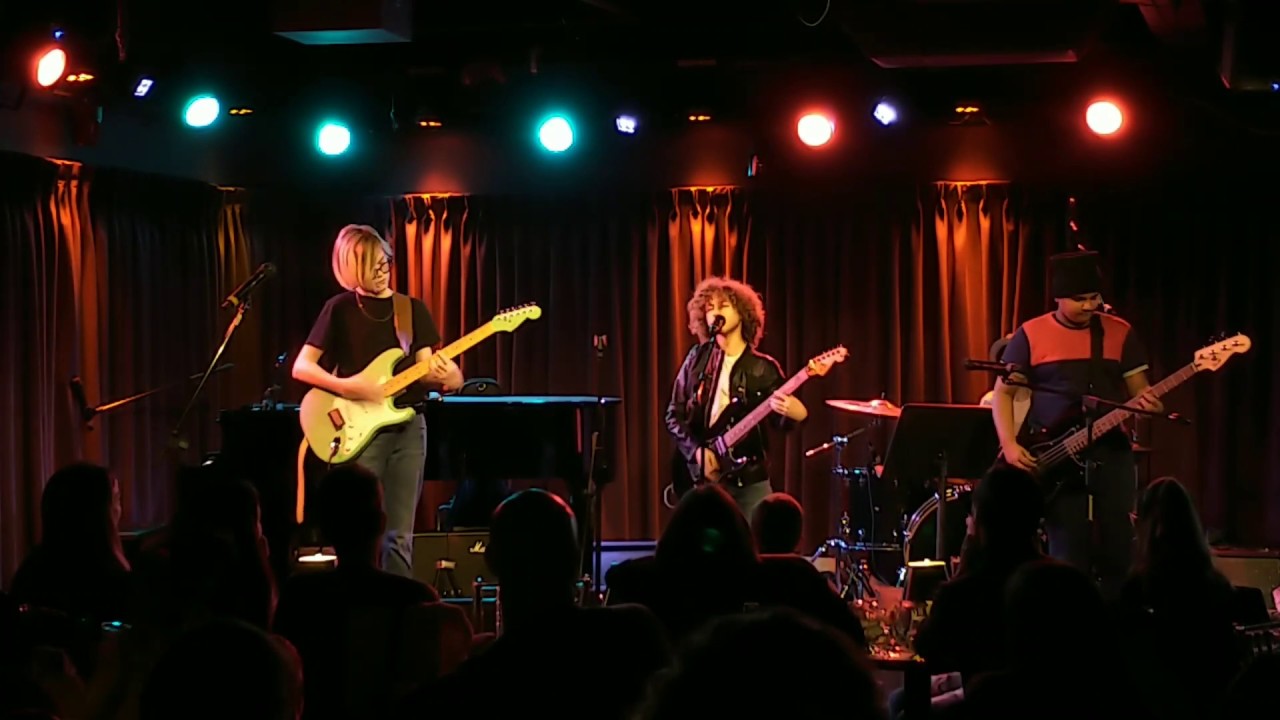 Black Smoke Rising - YouTube