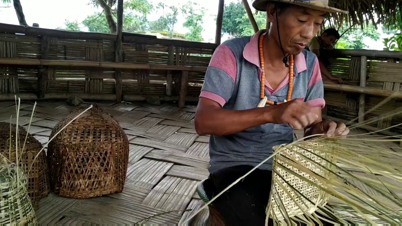 Learn Bamboo Basket weaving with Local Pastor during Lockdown|Mon ...