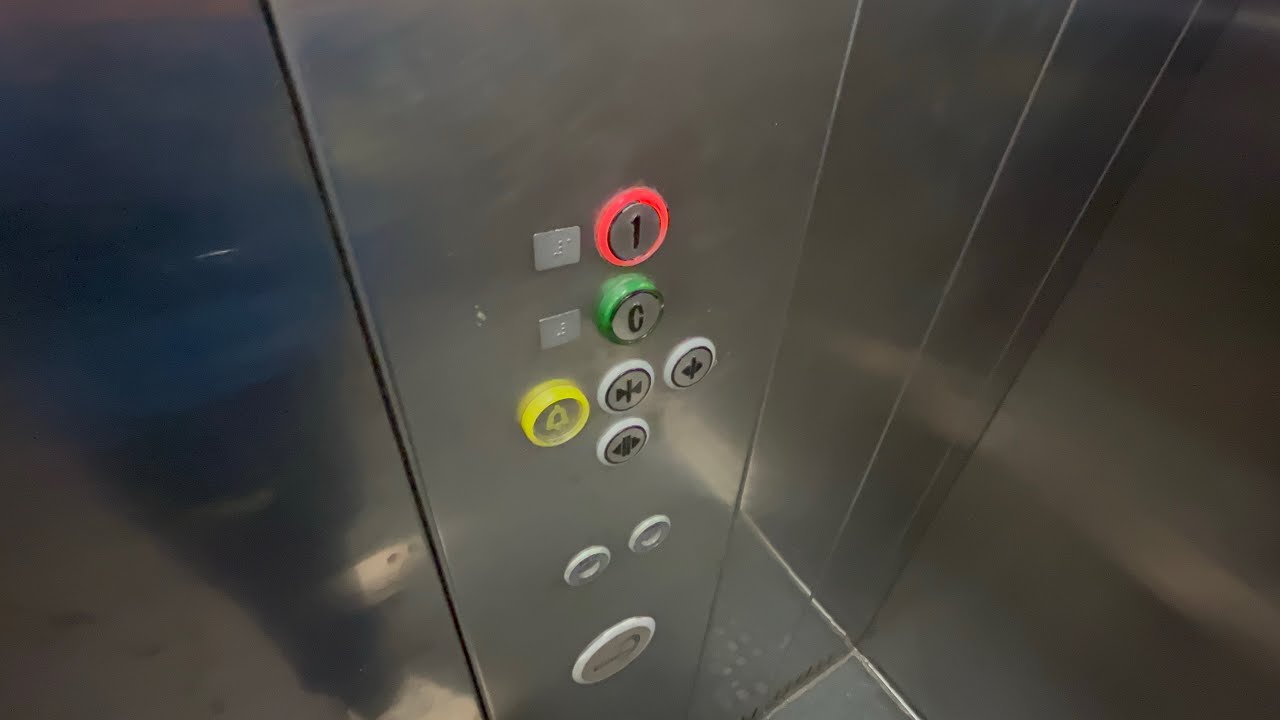 2006 KONE Monospace lift in Asda, Yorkgate, Belfast. - YouTube