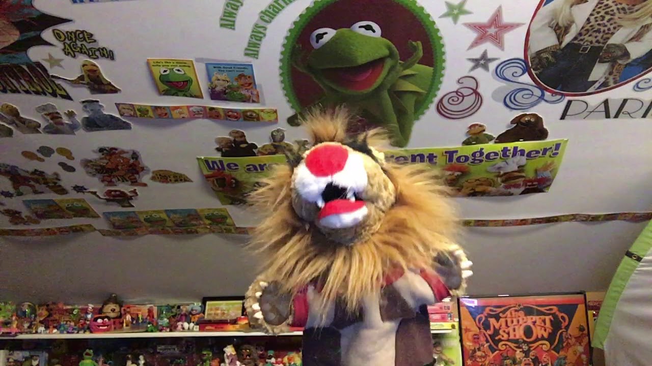 Sweetums Sings Shadow Dancing - YouTube