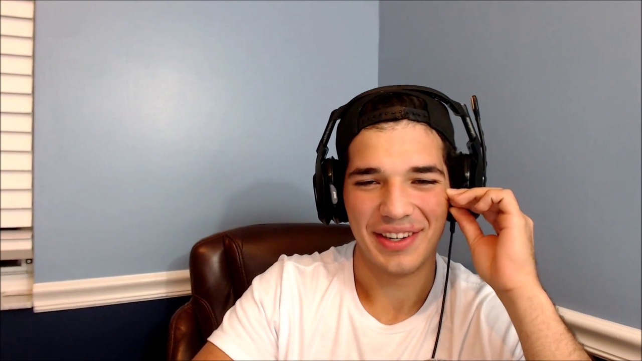 THIS GUY'S INSANE - "CRINGE REACTION VIDEO" - YouTube