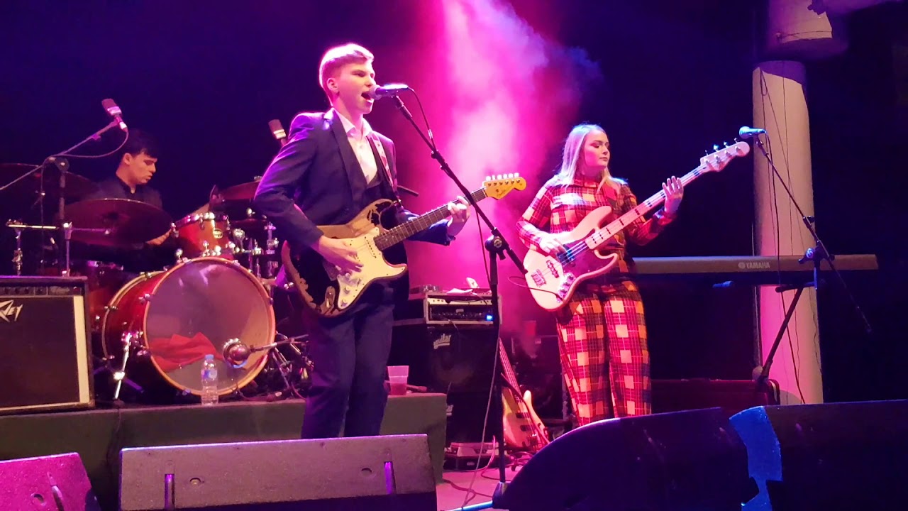 Senna Weeks Band Along The Watchtower - YouTube