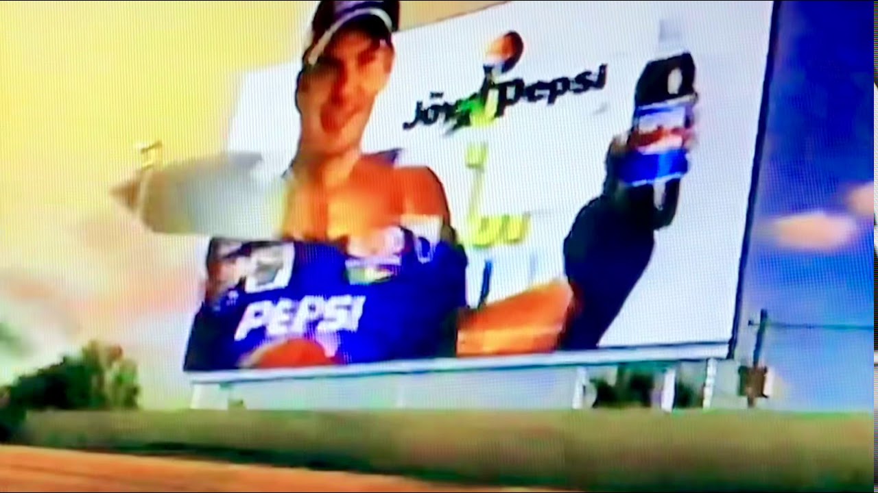 Jeff Gordon - Billboard Sign ‘Joy Of Pepsi’ Commercial 2002 - YouTube
