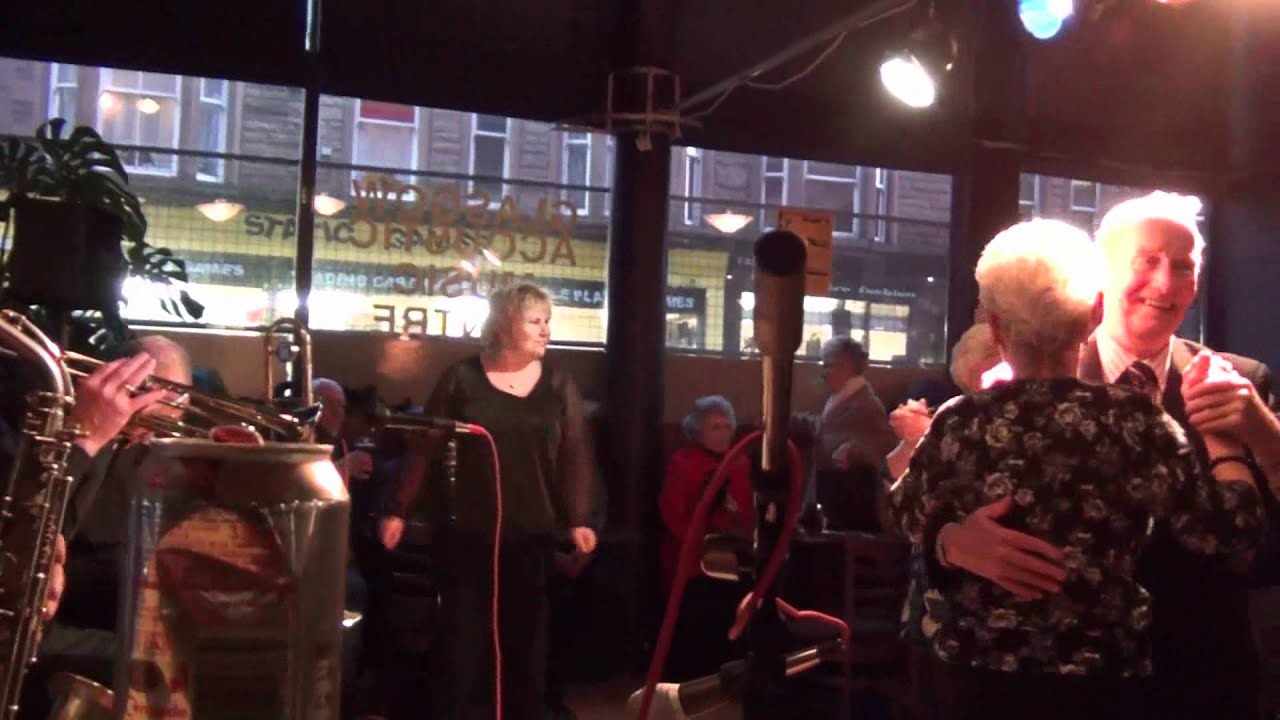 Fabulous Jazz Singer Patricia Wilson Live At Lauries Music Bar Glasgow ...