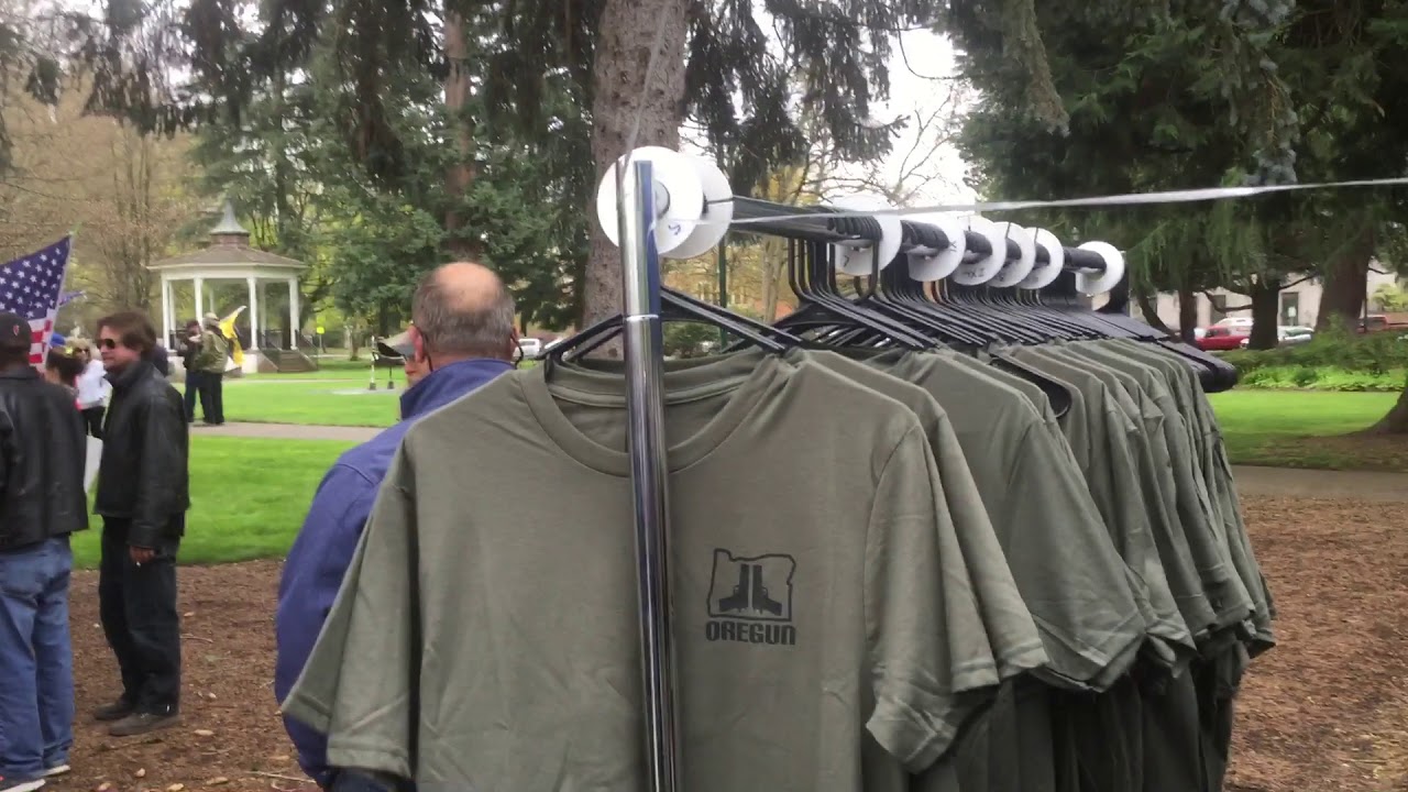 Walk around pro 2A rally Salem Oregon. - YouTube