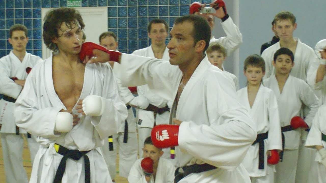 Christophe Pinna - kumite training (part1) - YouTube