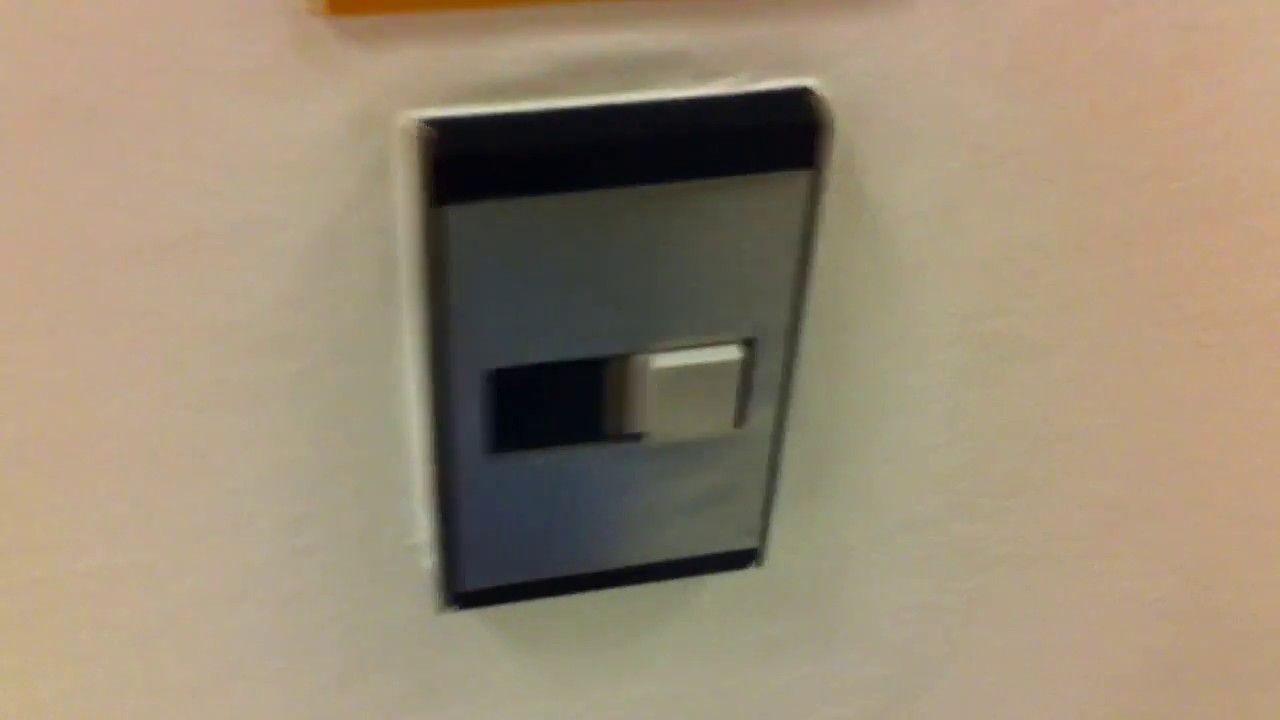 Montgomery Vector Hydraulic Elevators - Bloomingdales, Mall of America ...