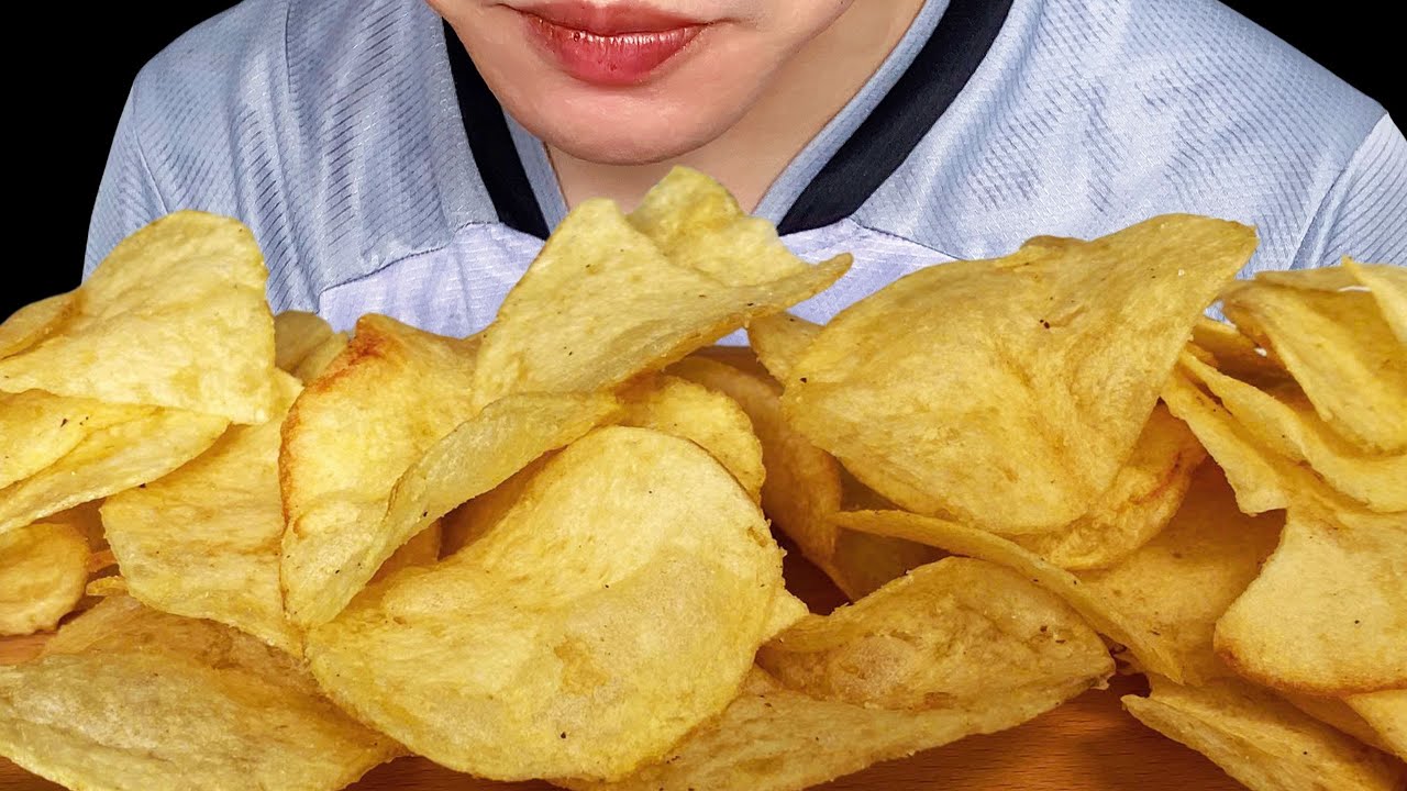 ASMR Eating Potato Chips | Ultra Crunchy Sounds🥔#asmr#asmrfood# ...