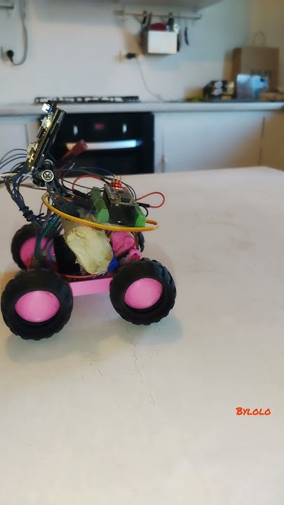 Computer vision Huskylens Arduino tracking - YouTube