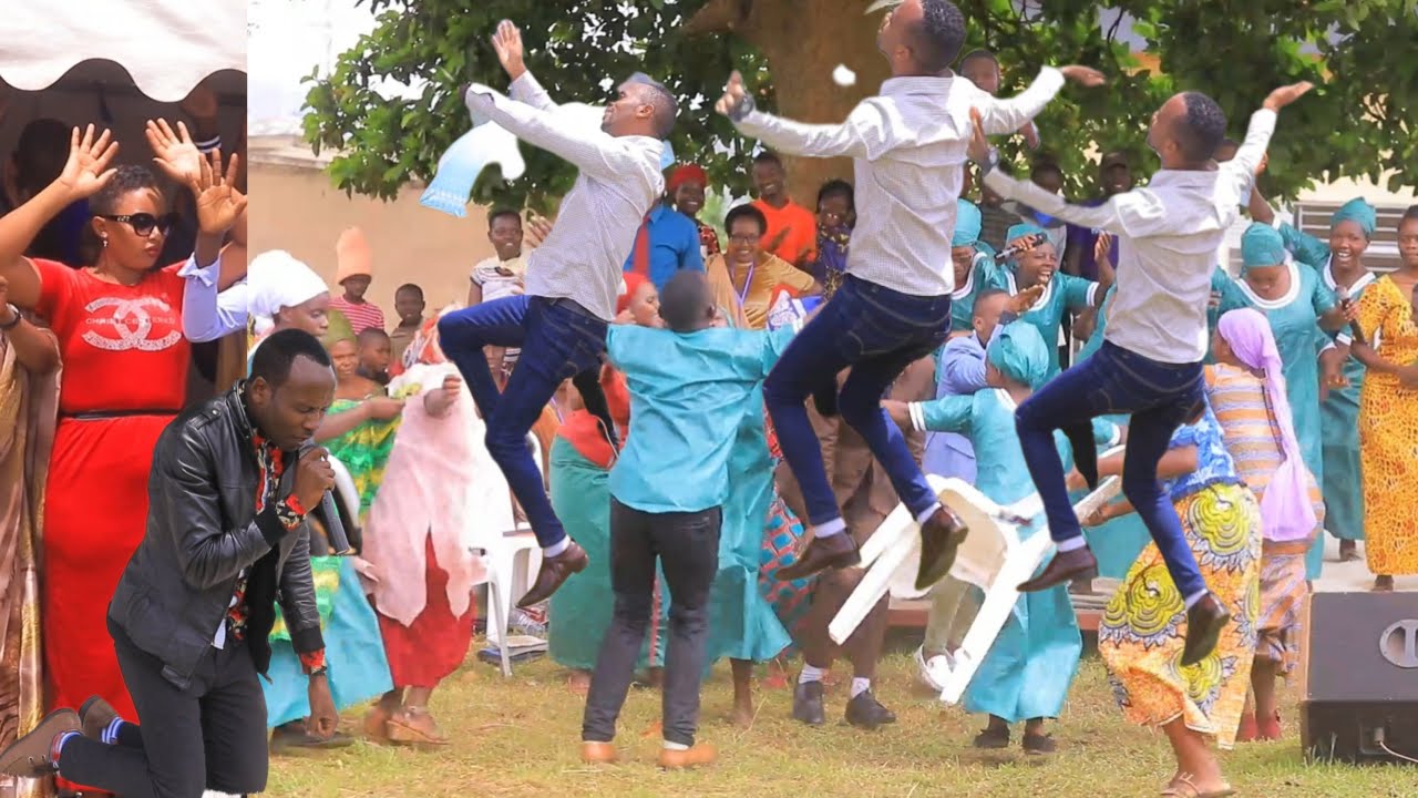 RUYENZI UBUZIMA BURAHAGAZE💥malayika amanukiye mu giterane abantu ...