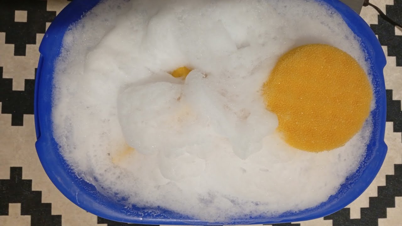 Asmr creamy suds🫧Dove bar soap🫧soapy sponge squeeze #asmr #relaxing ...