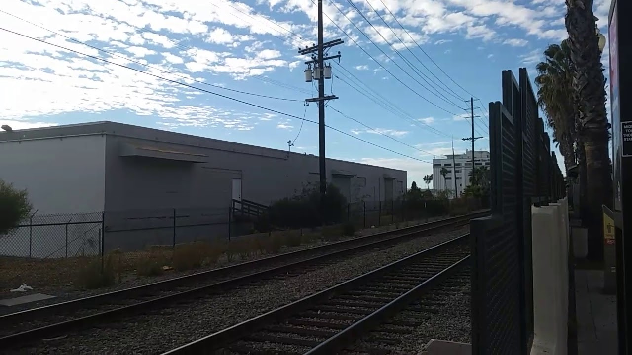 Amtrak Train # 774 F59PHI 451 Passing by Middletown - YouTube