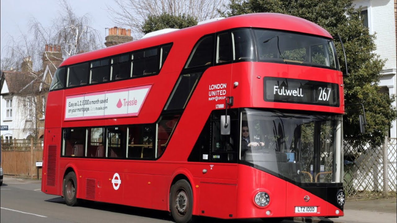 London bus ride 🇬🇧 - route 🚌 267- journey from FULWELL to Hammersmith ...