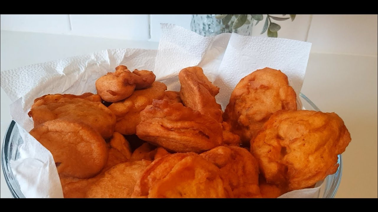 HOW TO FRY AKARA KOSAI BEAN CAKE, NIGERIAN STREET FOOD FOR BREAKFAST OR ...