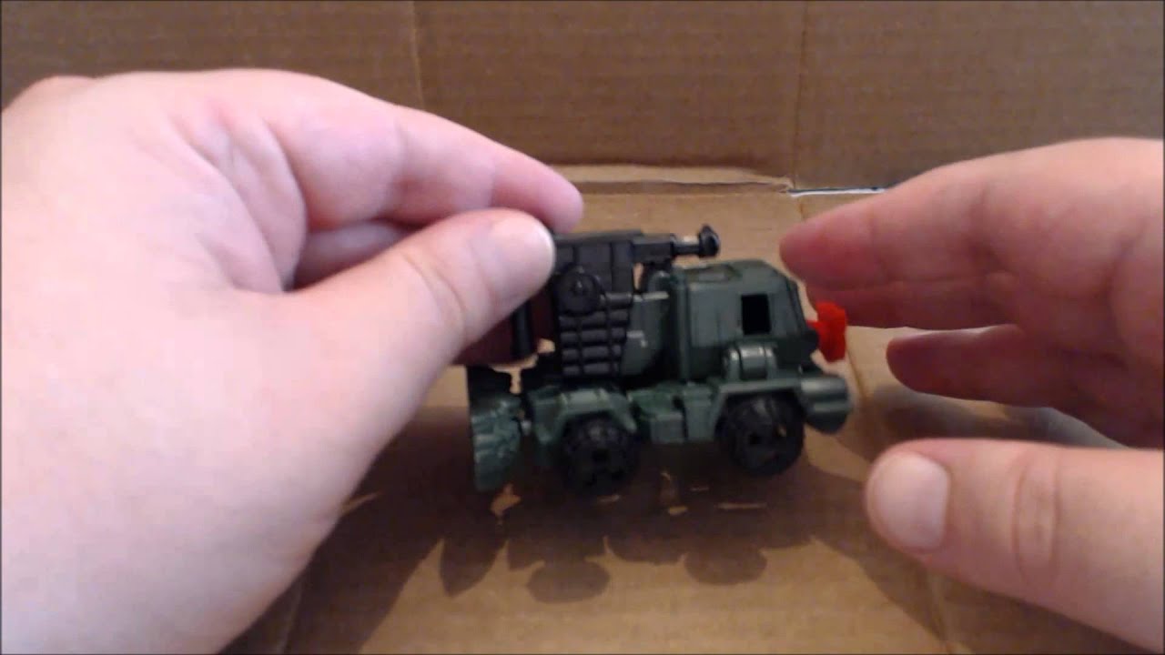 Chuck Builds Transformers Age of Extinction Constructbots Slash and ...