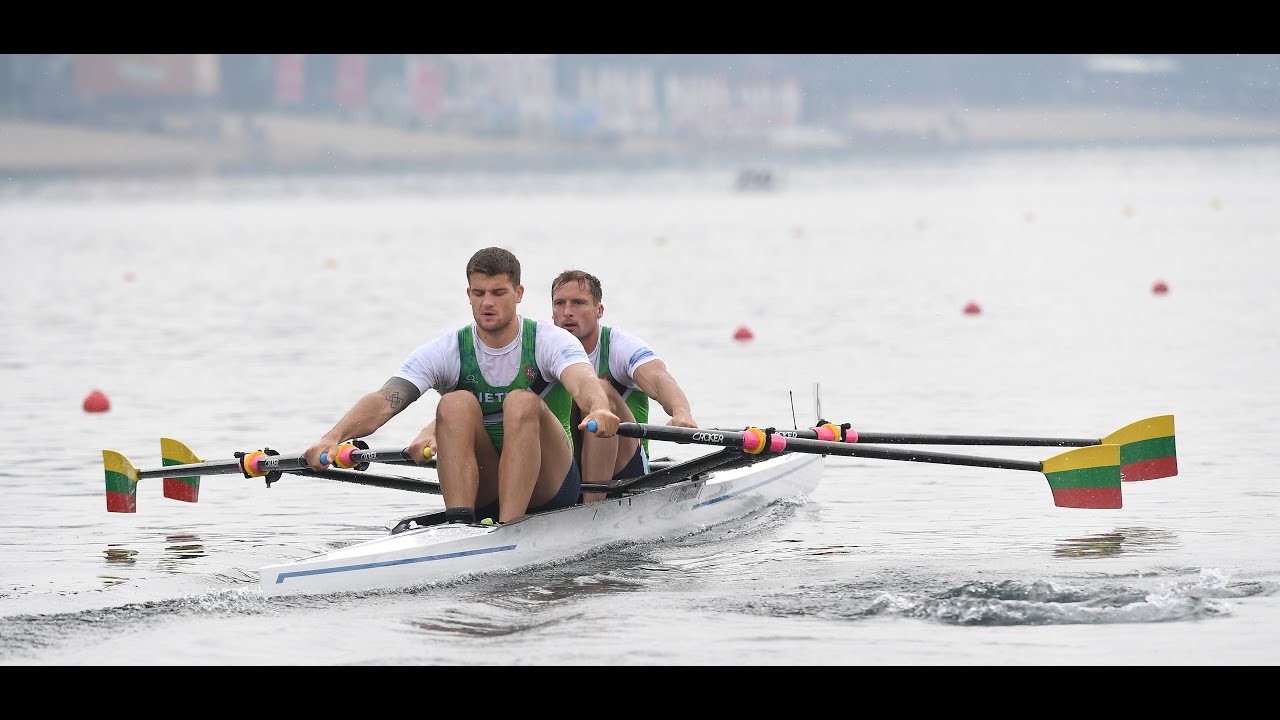 The Lithuanian men's double sculls on their post-Rio training - YouTube