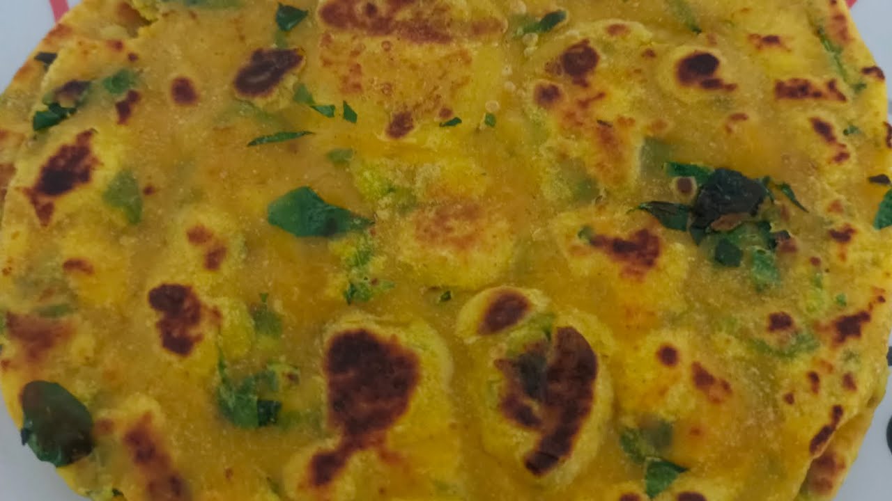 How to make methi paratha recipe Gujrati style easy recipe thepla roti ...